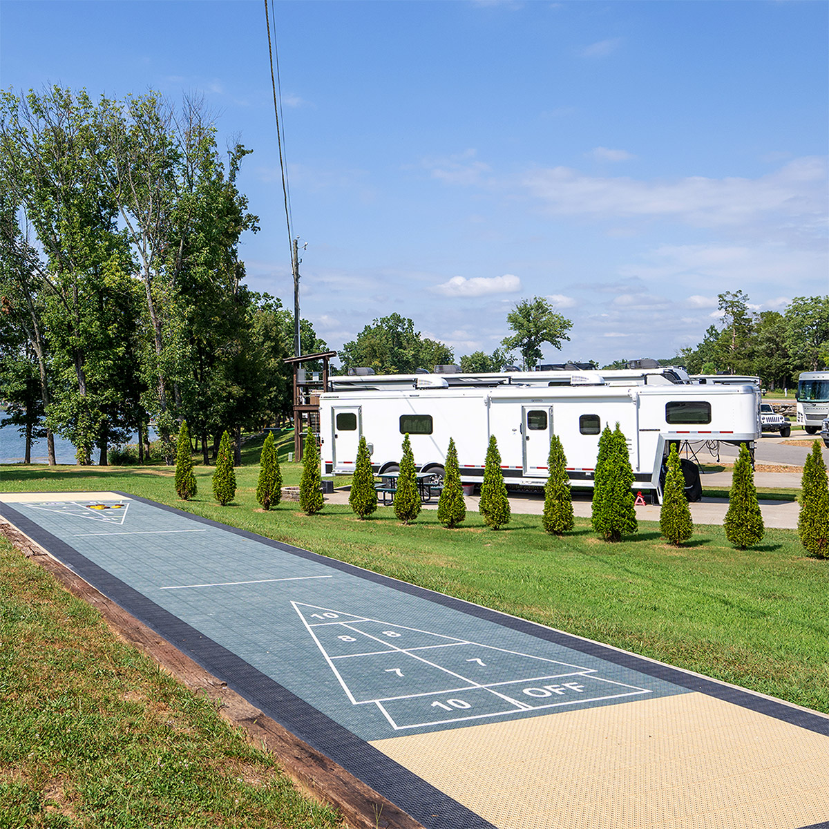 Extended Stays - Elm Hill RV Resort